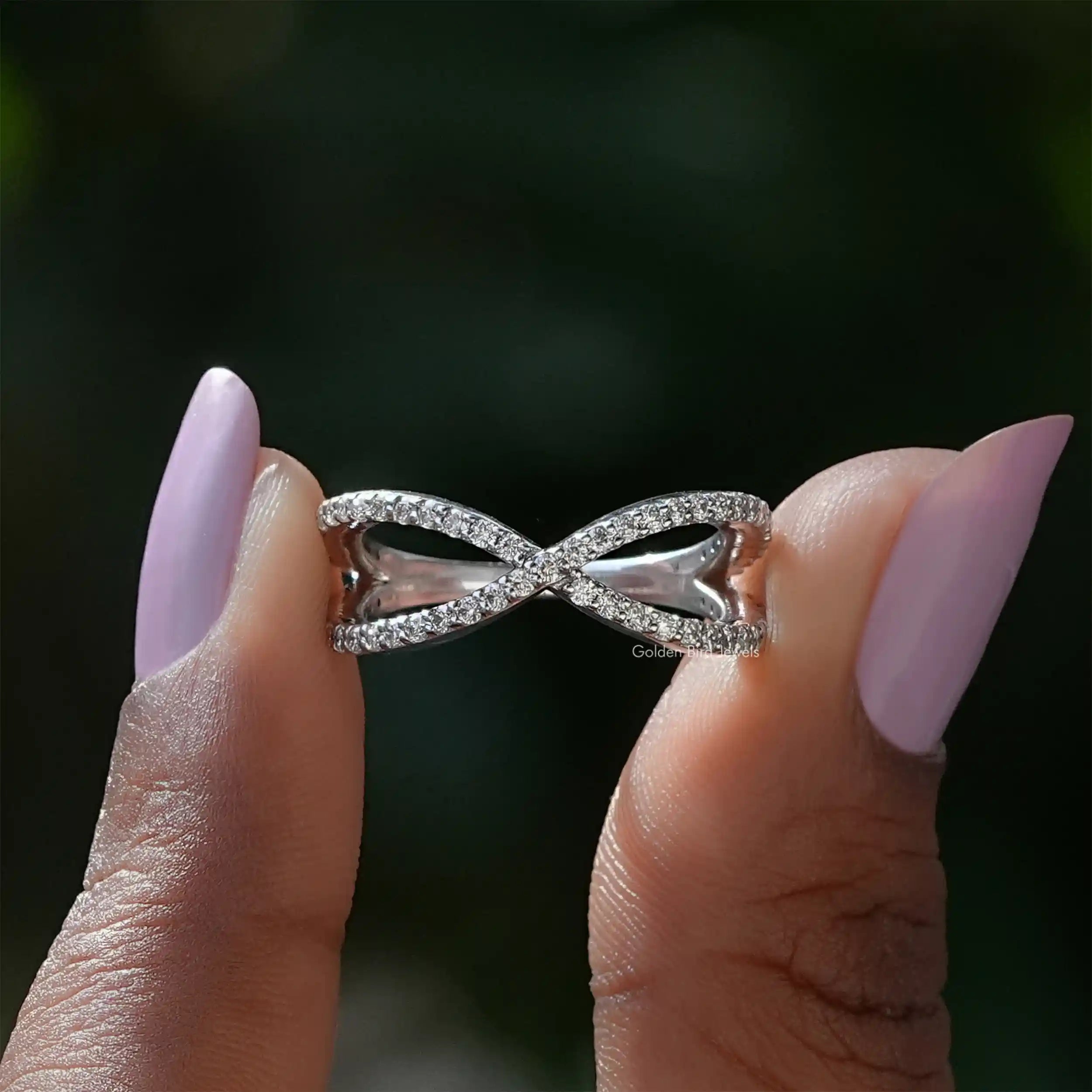 Criss cross wedding band store