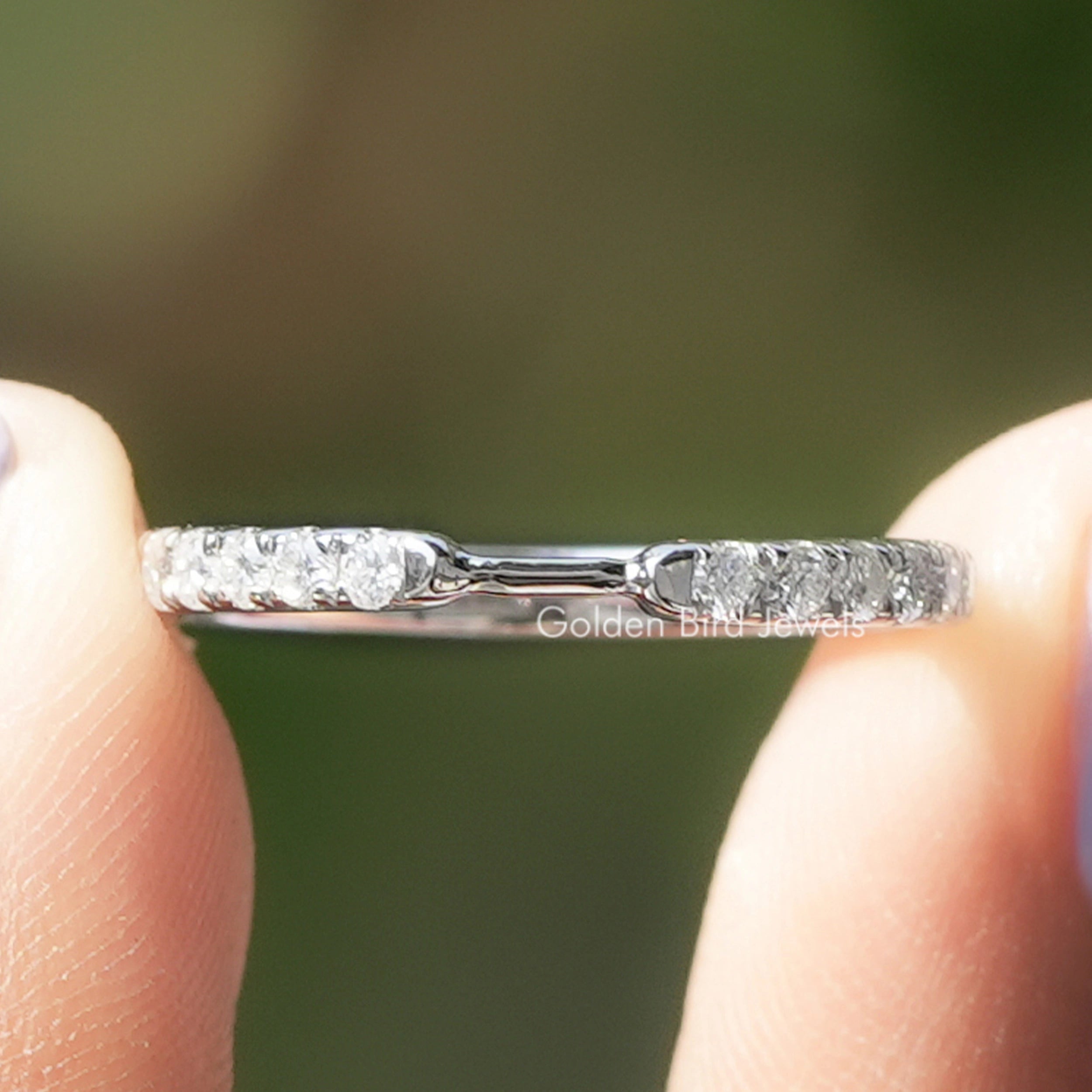 Round Diamond Stackable Notch Band