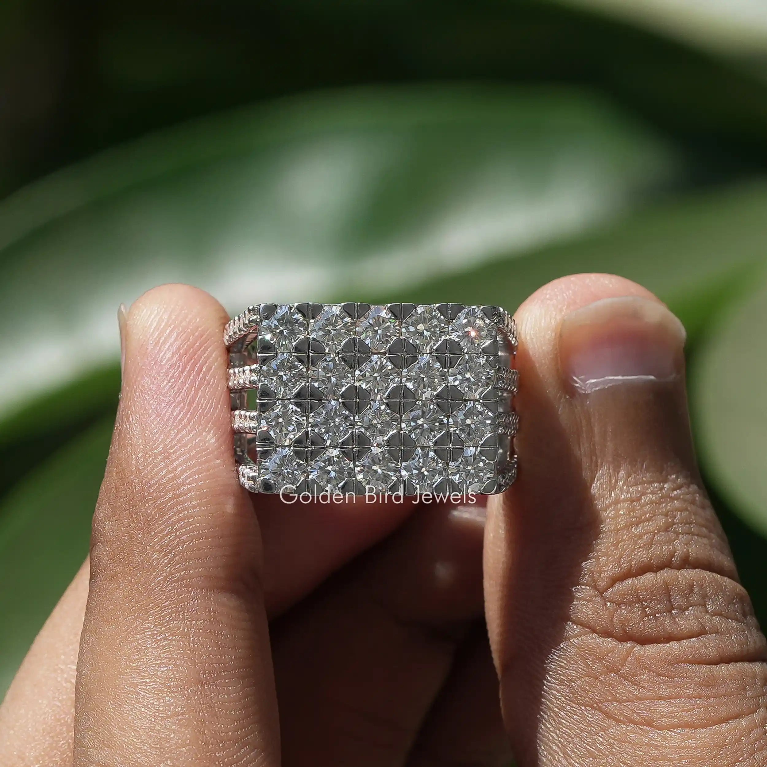 Round Diamond Pave Setting Men's Ring